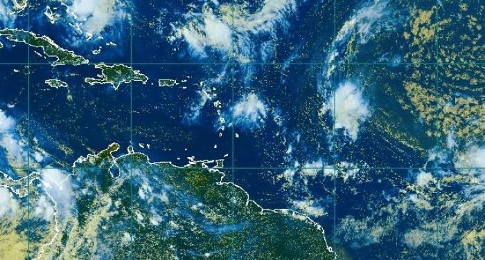 Une onde tropicale active traversera la Martinique dans les prochaines ...